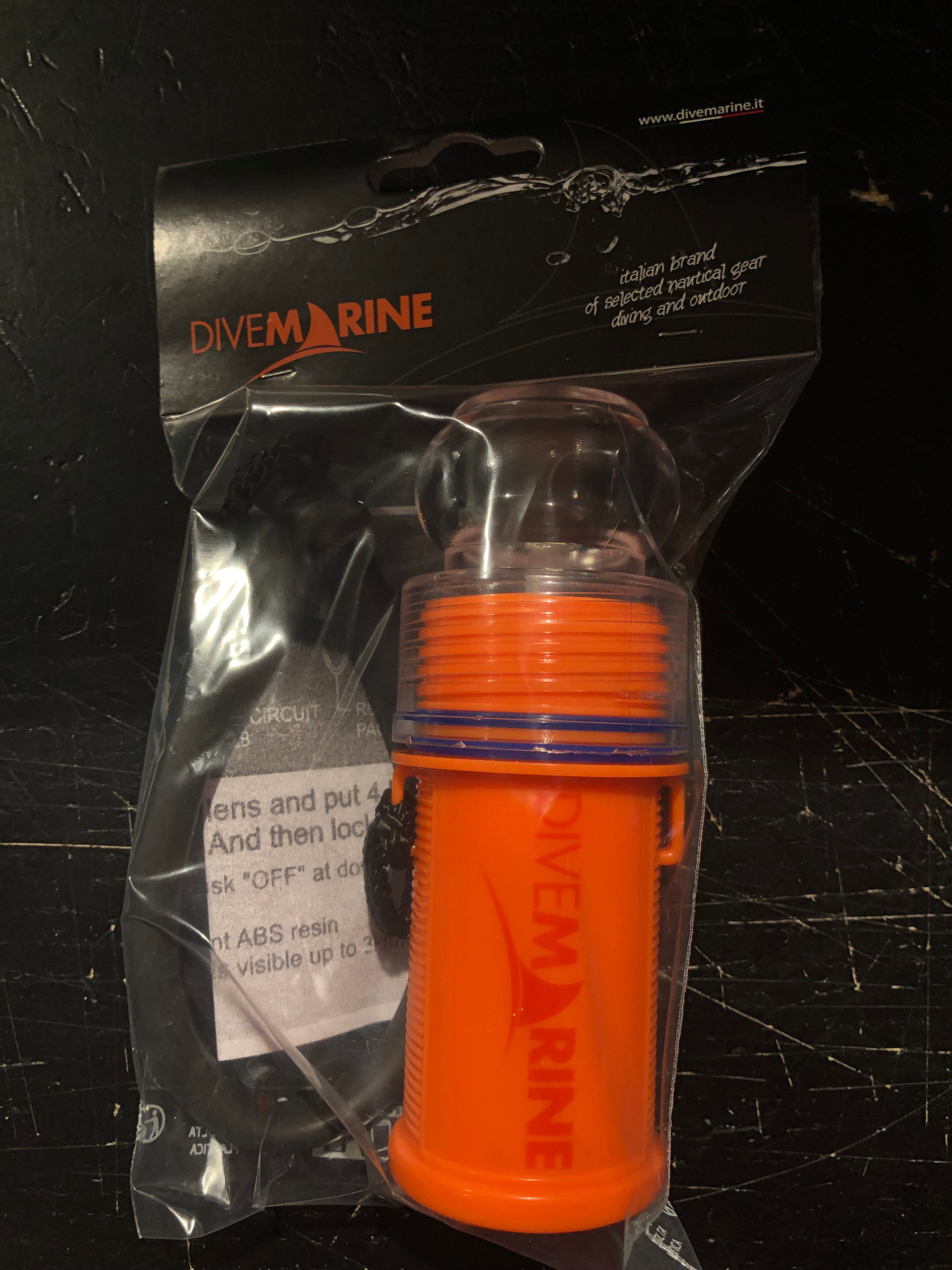Divemarine FS0001 Flash Strobe Light – DELIGHT OptoElectronics Pte. Ltd