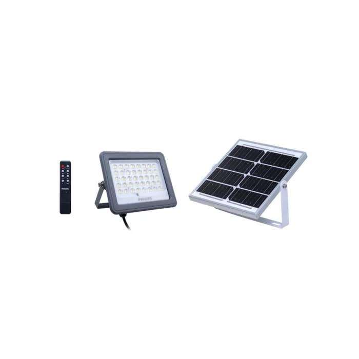 Philips Essential SmartBright Solar Flood Light BVC080 LED9/765 x 200 ...
